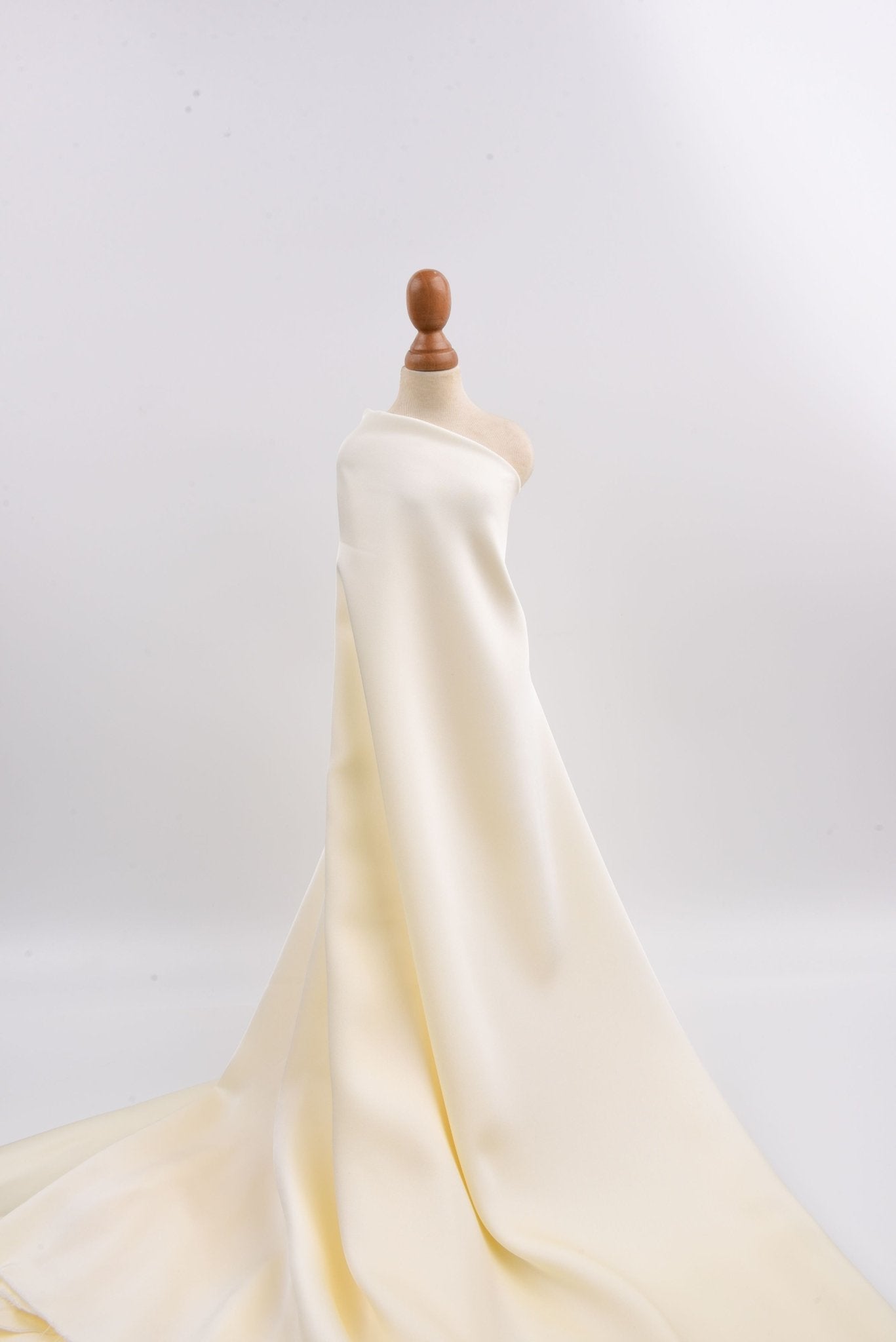 Italian Acetate Satin Stretch Fabric – G.k Fashion Fabrics