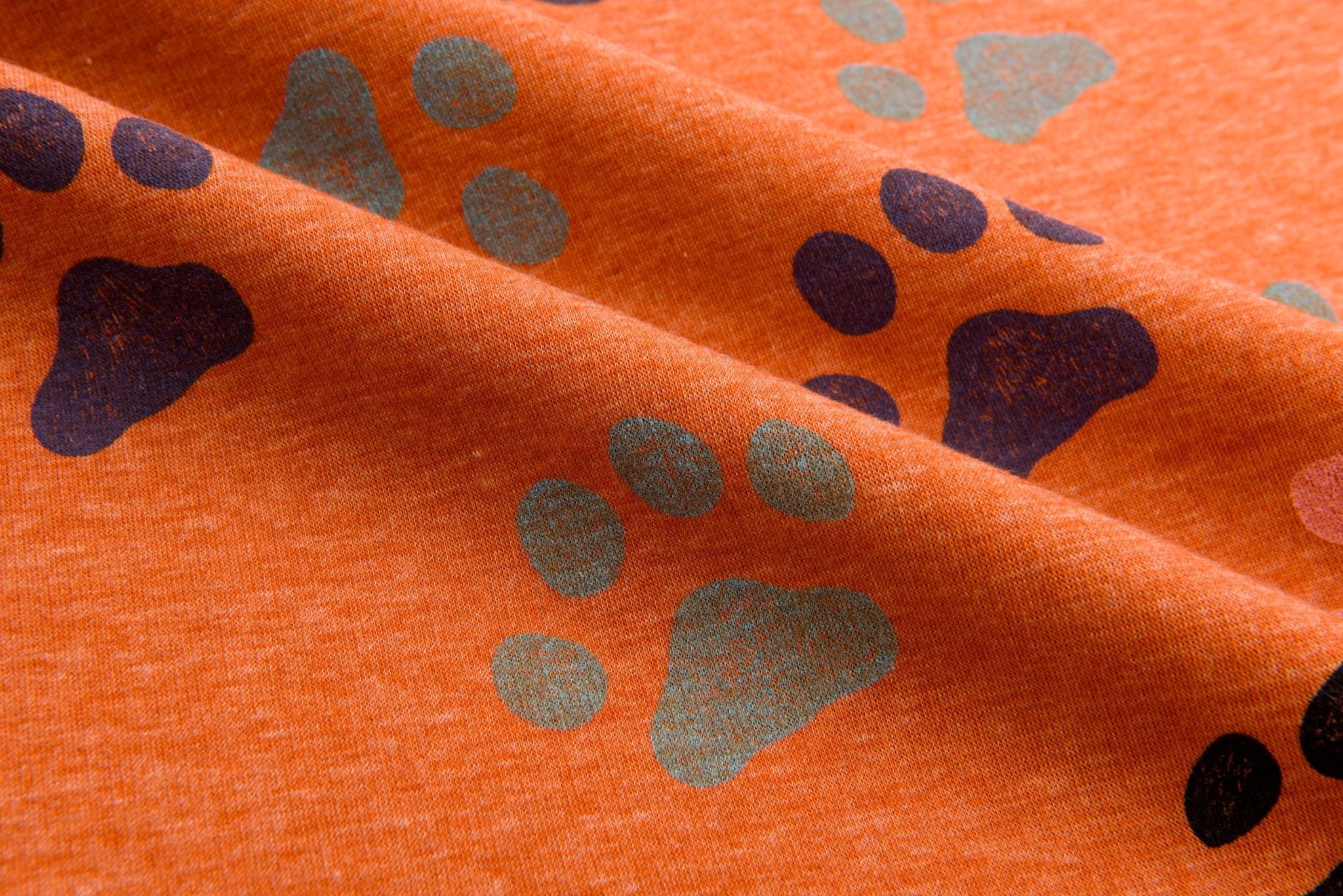 Alpine Fleece Animal Footprint Print Fabric – G.k Fashion Fabrics