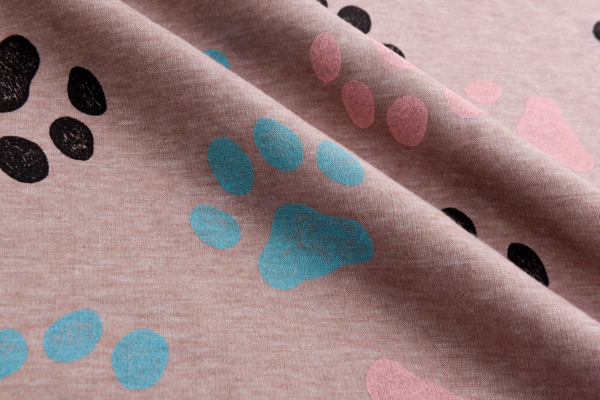 Alpine Fleece Animal Footprint Print Fabric – G.k Fashion Fabrics
